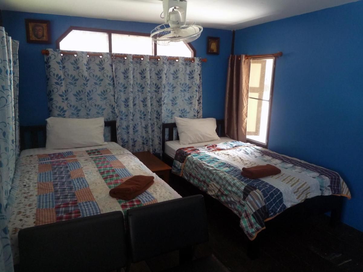 Noom Guesthouse, Lop Buri - Compare Deals