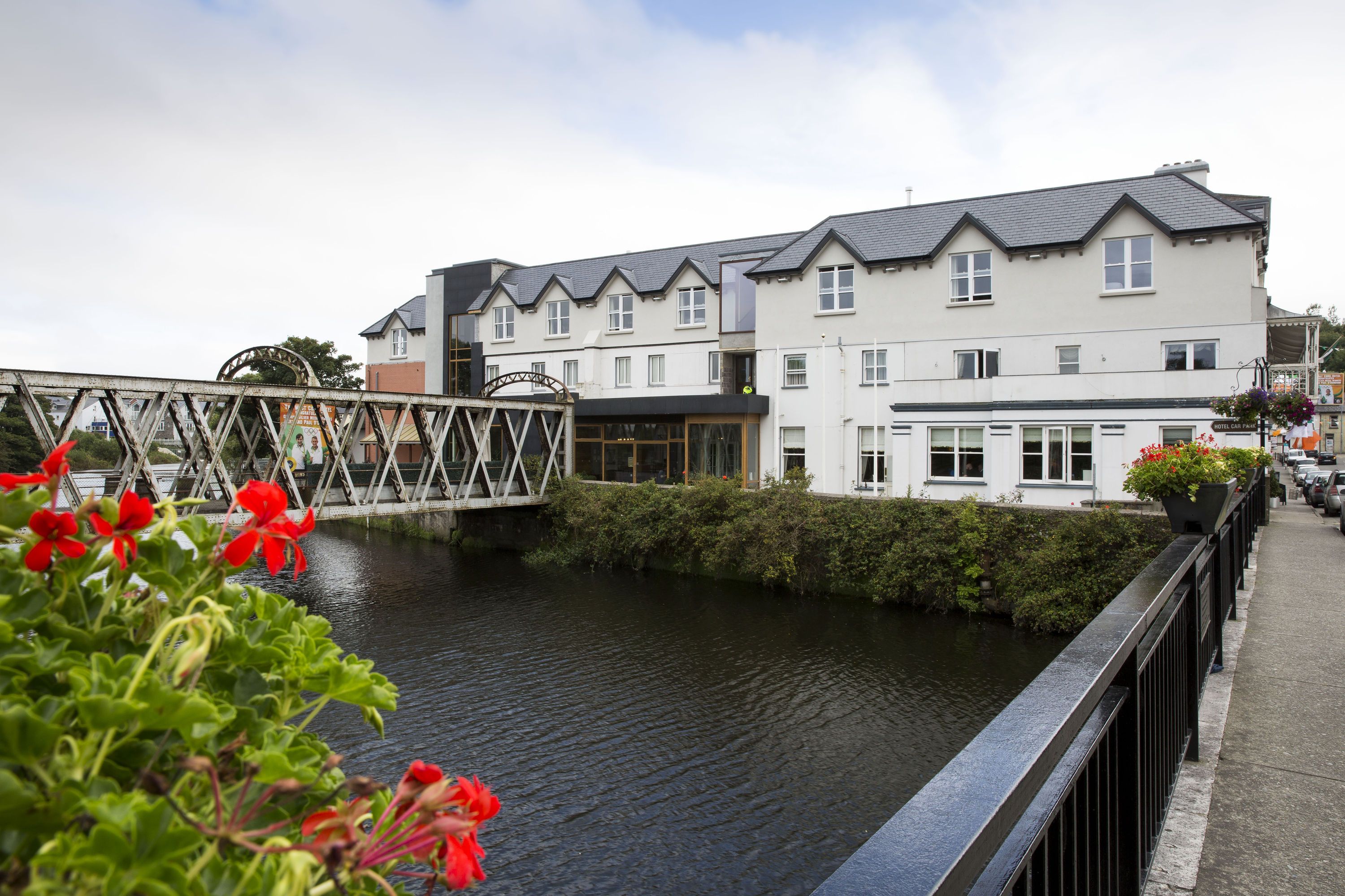 Schull Harbour Hotel & Leisure Centre, Schull - Compare Deals