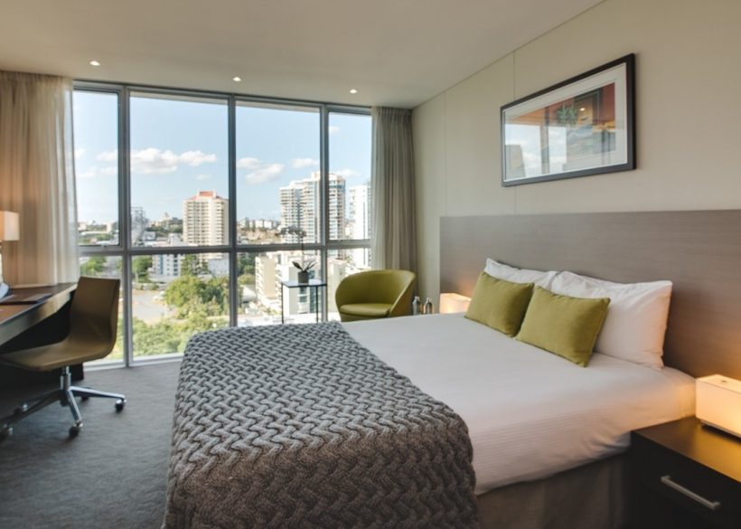 20 Brisbane Hotels with River Views That Will Take Your Breath Away ...