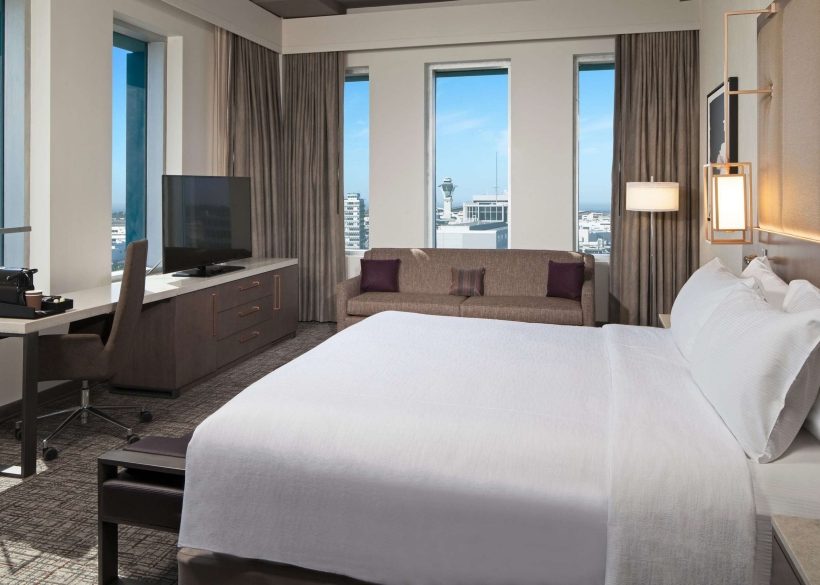 Los Angeles Stopover: 12 Best Hotels near LAX - HotelsCombined Los ...