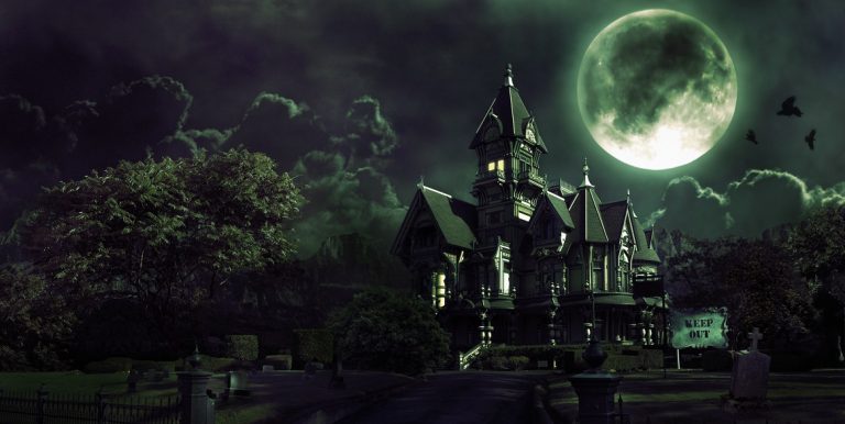 Spooky Haunted Hotels: Where to Stay on Halloween - HotelsCombined ...