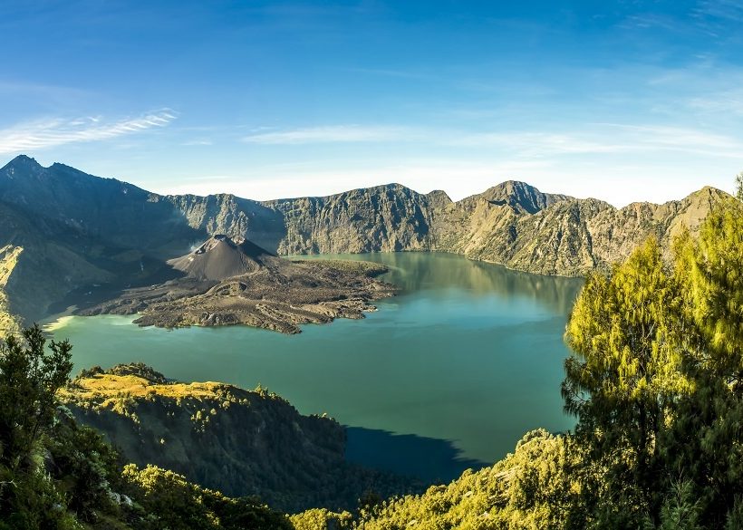 Visit Indonesia: 10 Most Beautiful Places You Need To See ...