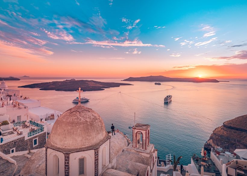 17 Stunning Cliffside Hotels Around the World - HotelsCombined 17 ...