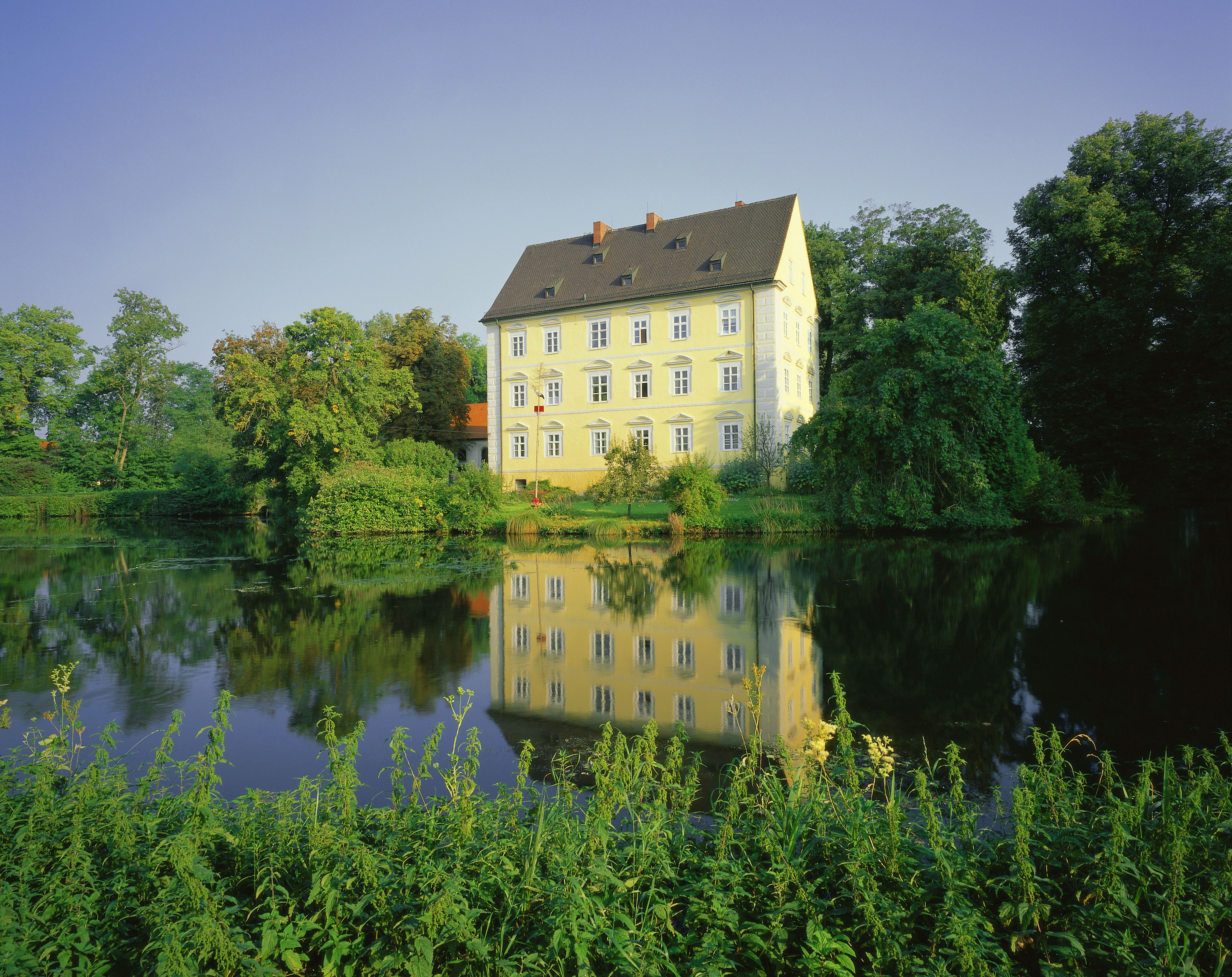 Hallbergmoos Hotels: 27 Cheap Hallbergmoos Hotel Deals, Germany