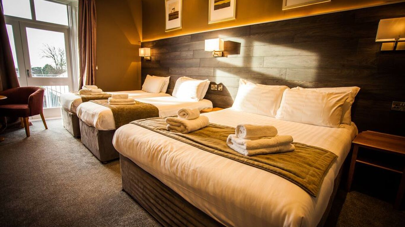 Heywood Spa Hotel, Tenby | HotelsCombined