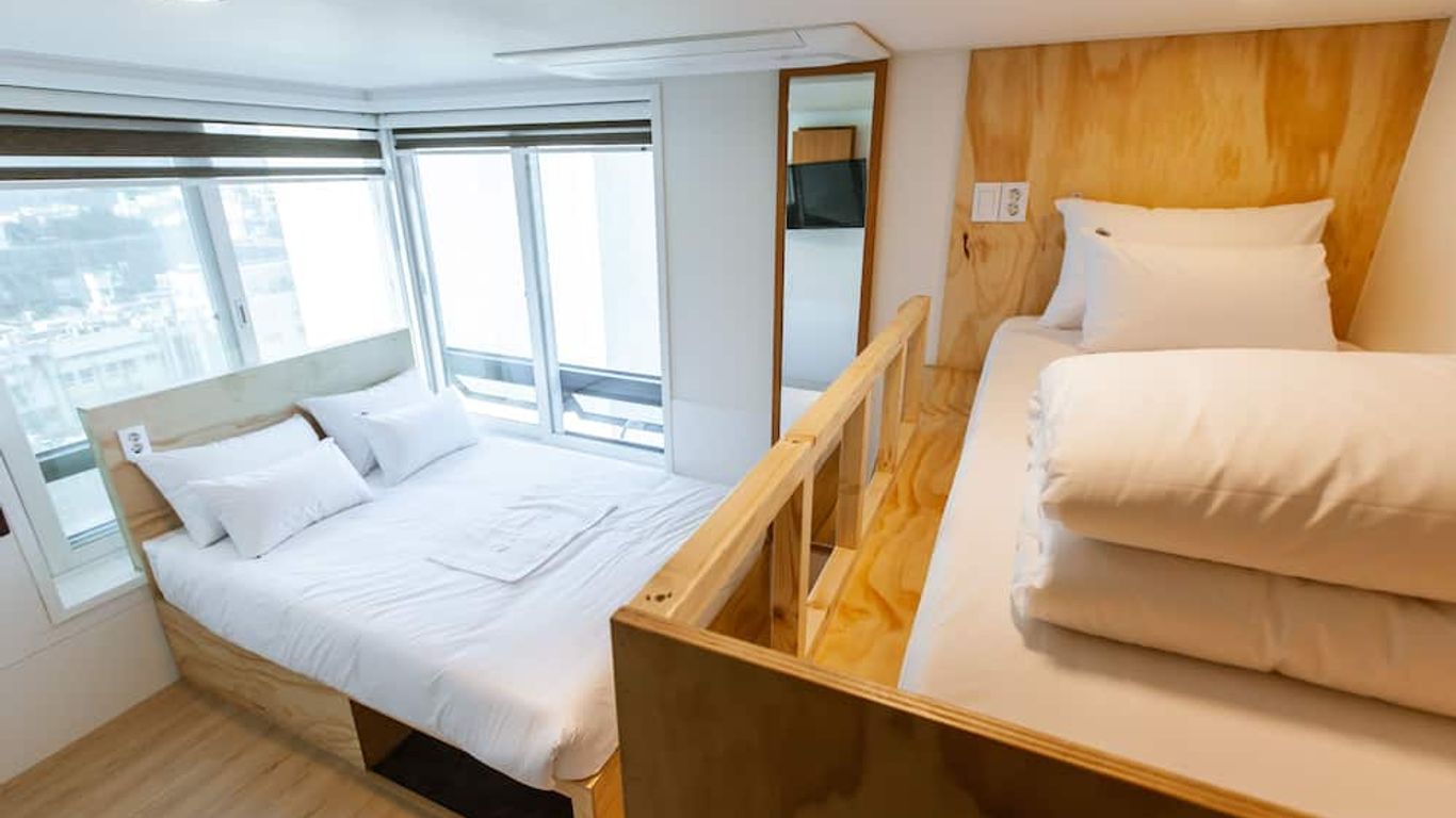 Step Inn Myeongdong 1, Seoul | HotelsCombined