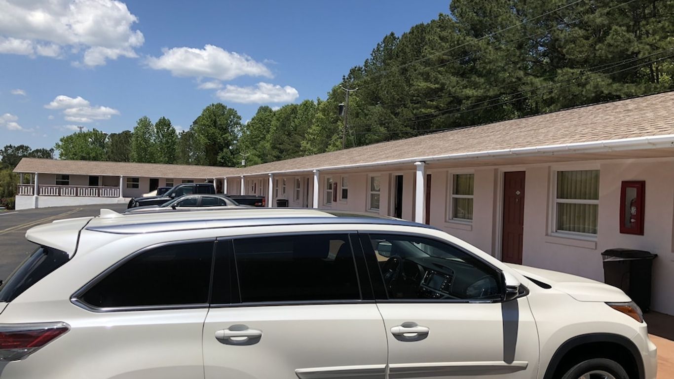 Budget Inn, Jasper | HotelsCombined