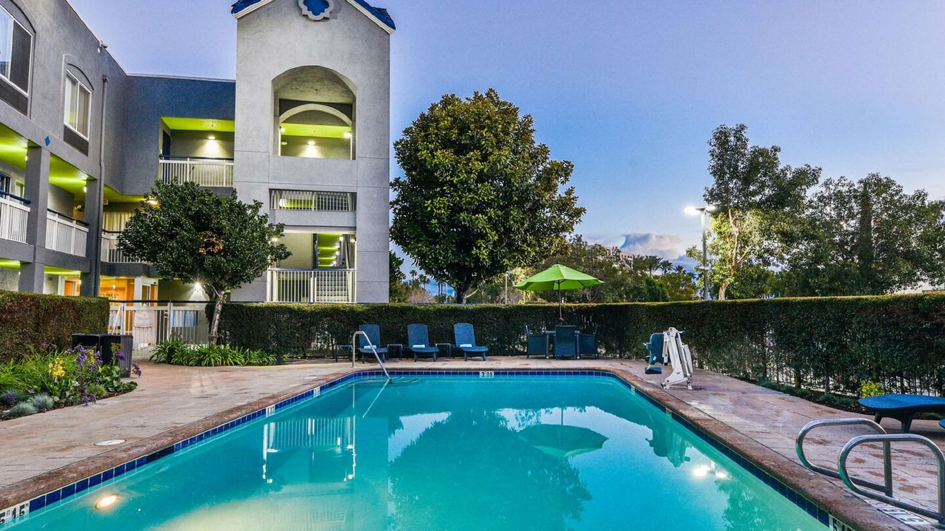 SureStay Hotel by Best Western Ontario Airport, Ontario | HotelsCombined