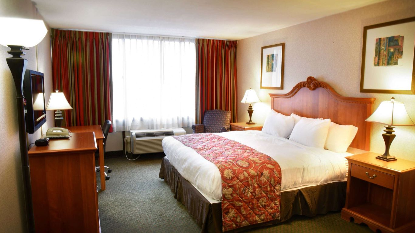 Ramada by Wyndham Triangle/Quantico, Triangle | HotelsCombined