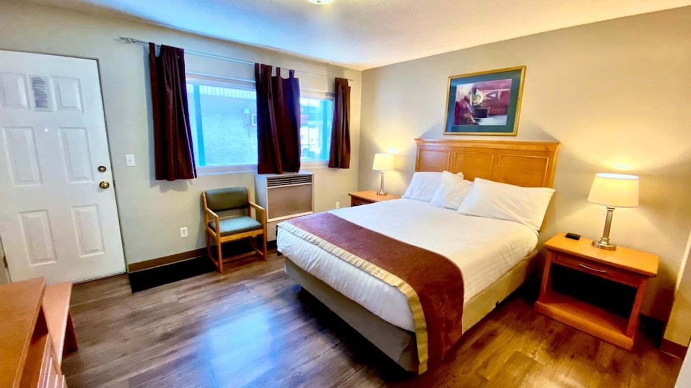 Silver Star Motel, Vernon | HotelsCombined