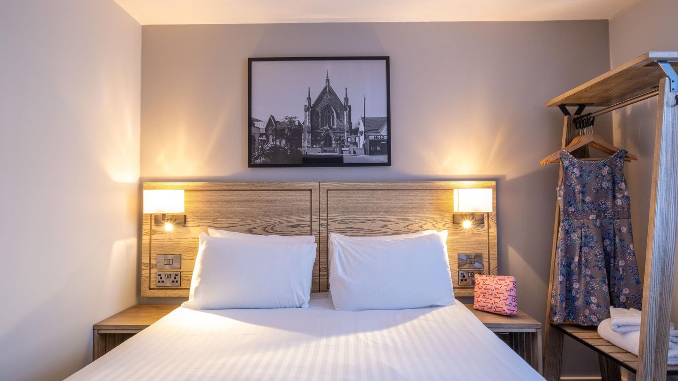 Two Rivers Lodge By Marstons Inns, Chepstow | HotelsCombined