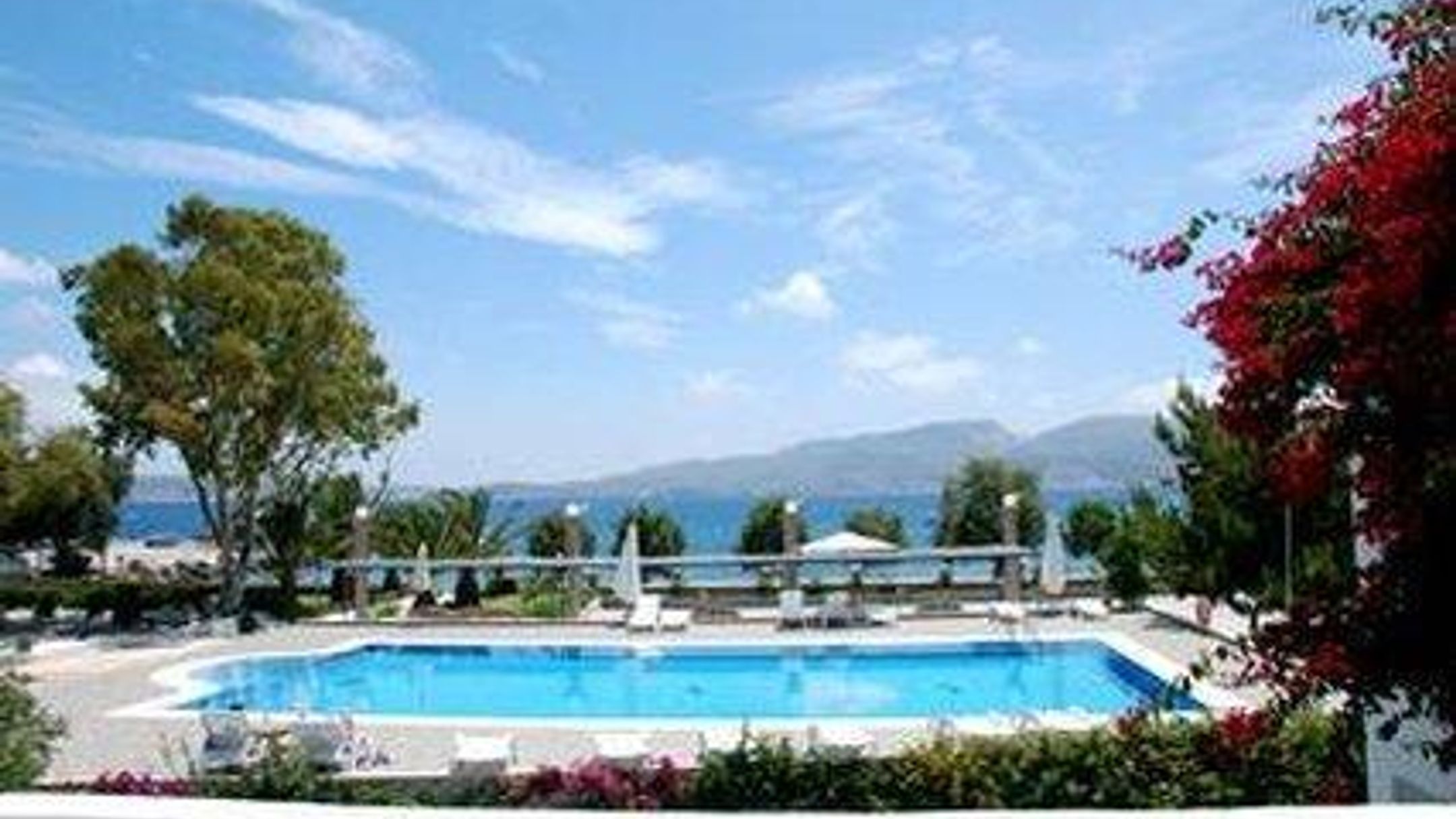Lagada Beach Hotel, Adamantas, Milos, Greece - Compare Deals