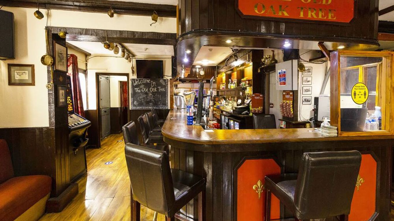 Old Oak Tree Inn, Southall | HotelsCombined