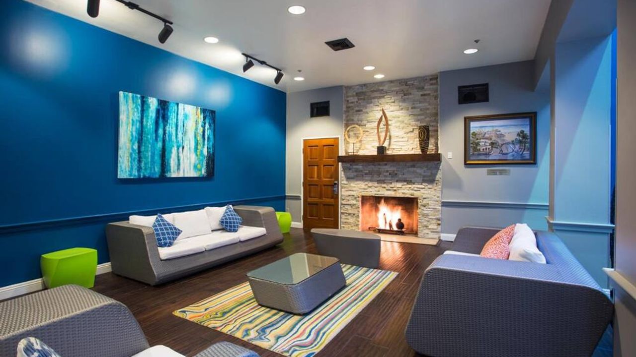 HI Los Angeles - Santa Monica Hostel, Los Angeles | HotelsCombined