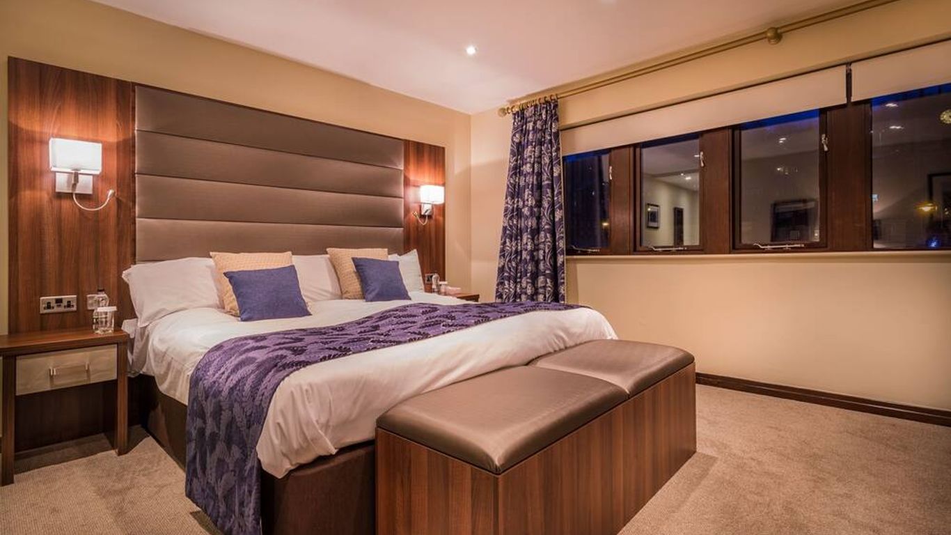 The Old Bridge Inn, Holmfirth, West Yorkshire, Huddersfield ...