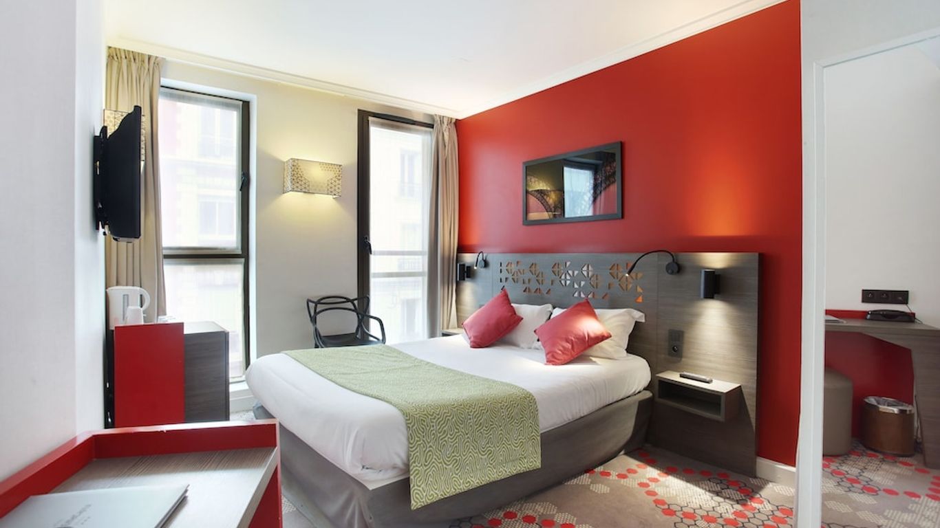 Hotel Eiffel Capitol, Paris | HotelsCombined