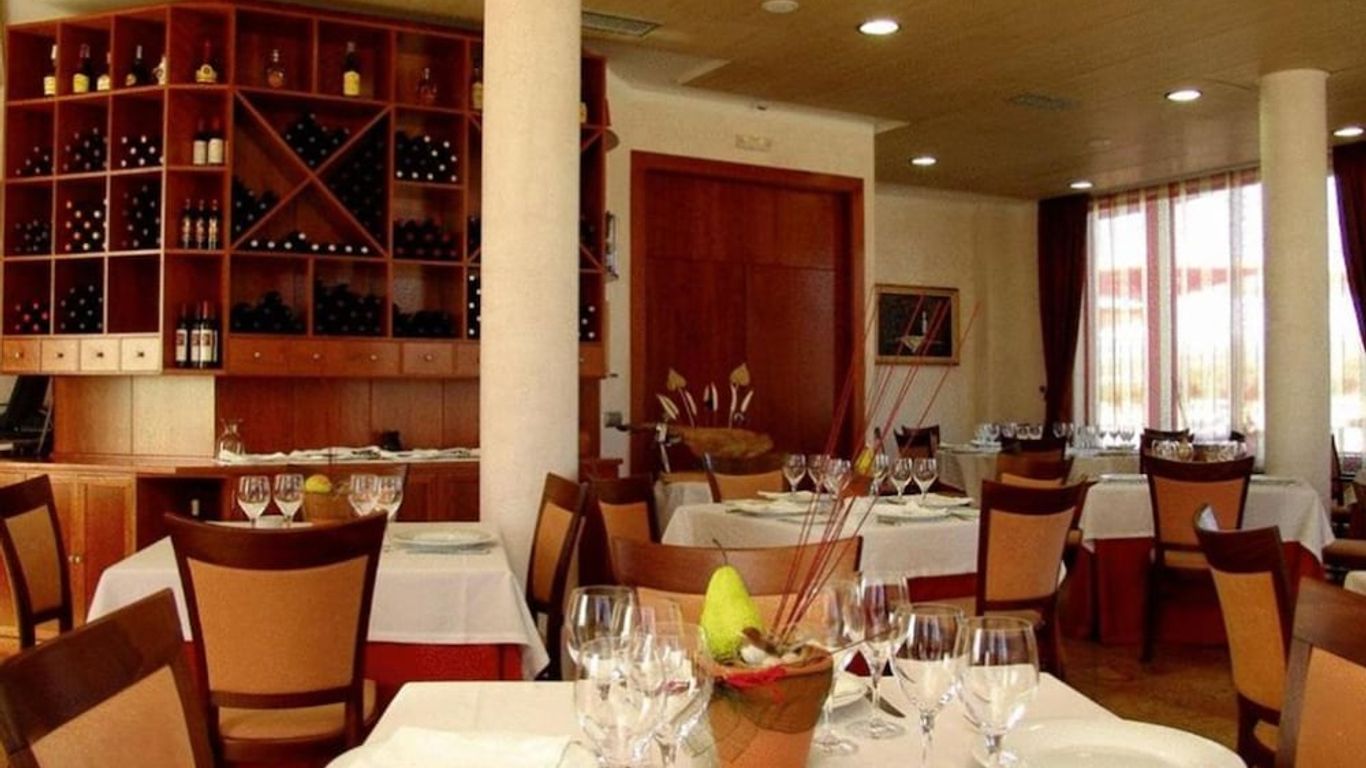 Complejo El Carrascal, Muñana | HotelsCombined