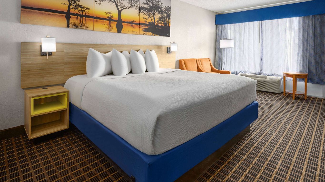 Days Inn by Wyndham Waycross, Waycross | HotelsCombined