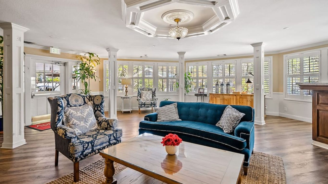 Apple Farm Inn, San Luis Obispo | HotelsCombined