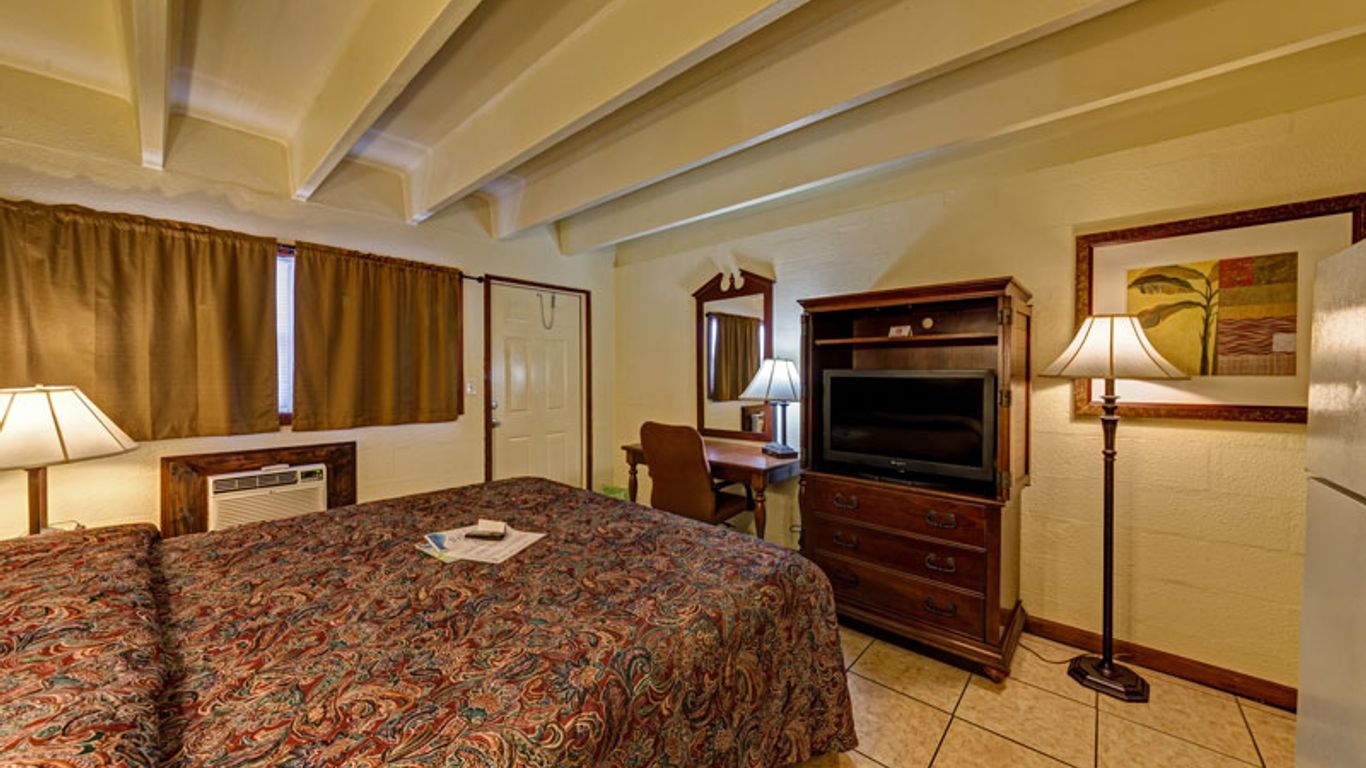 Aladdin Motel, Cocoa, FL, United States - Compare Deals