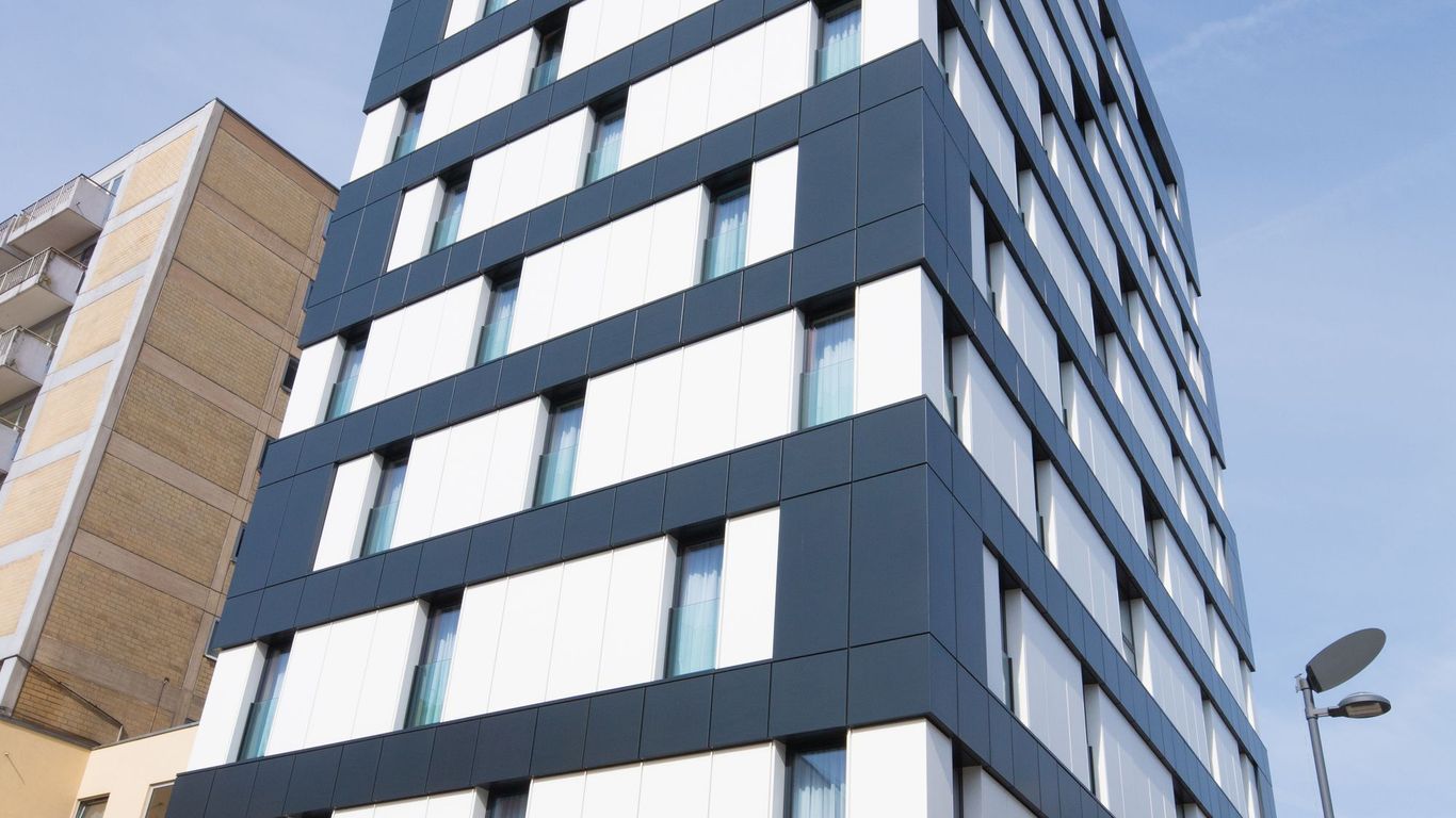 Hotel Gulliver Tower, Differdange | HotelsCombined