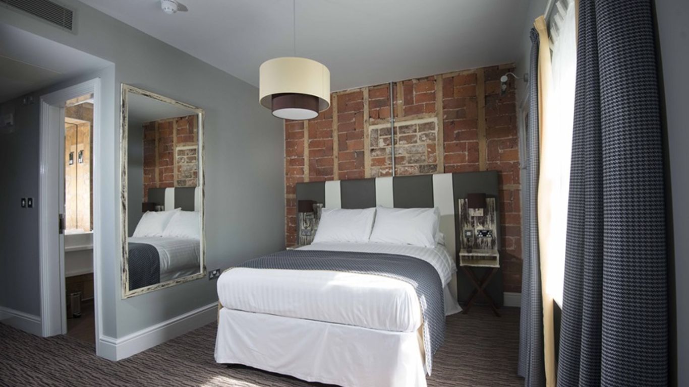 The Red Lion Wetherspoon, Doncaster | HotelsCombined