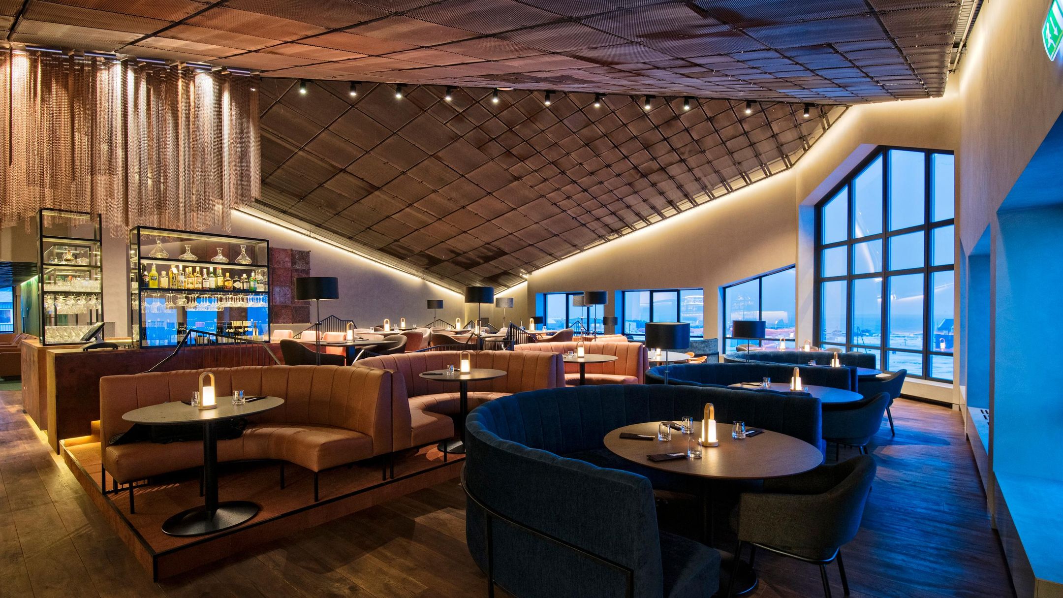 Radisson Blu Polar Hotel, Spitsbergen, Longyearbyen | HotelsCombined