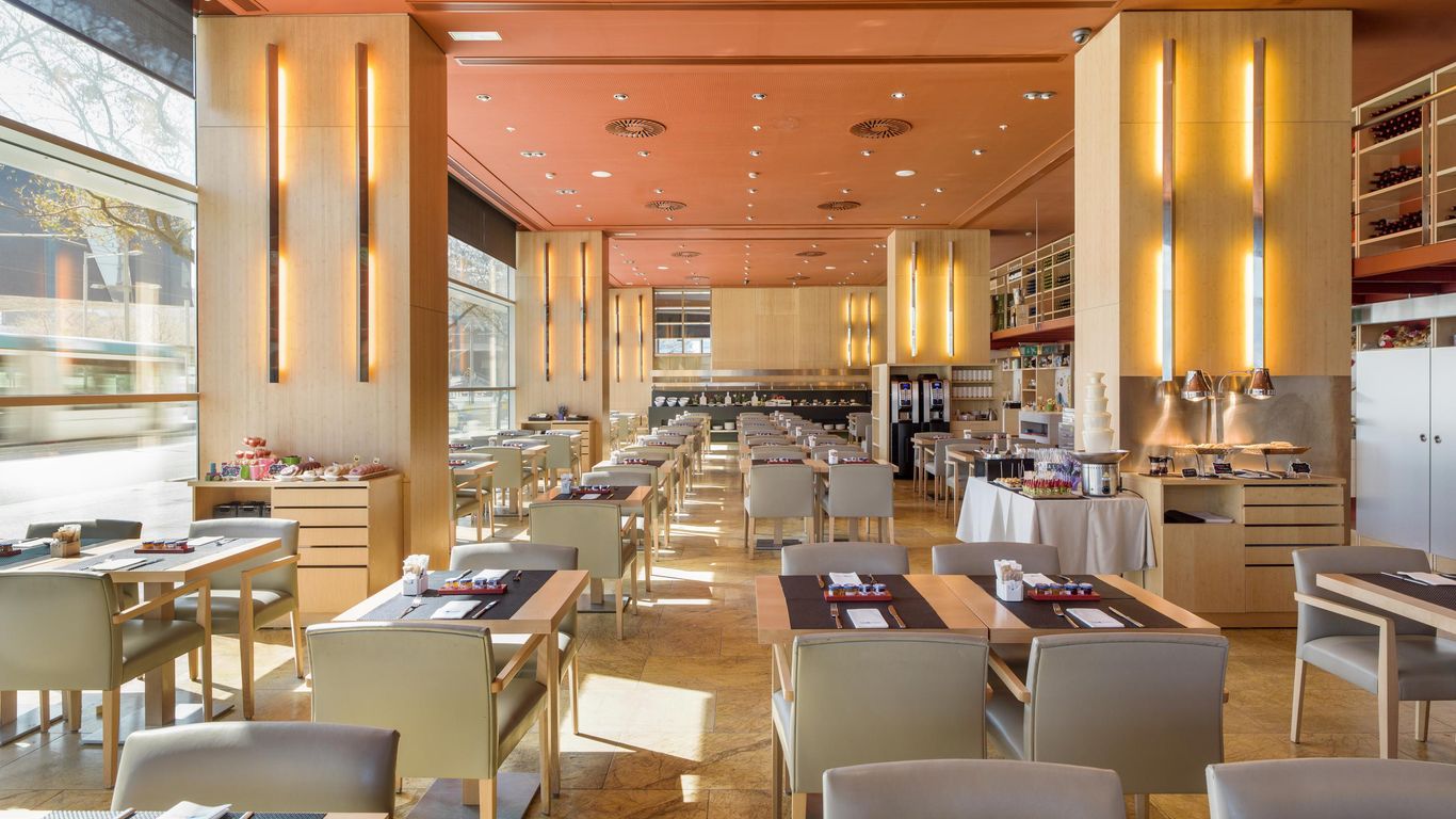 Hotel SB Diagonal Zero, Barcelona | HotelsCombined